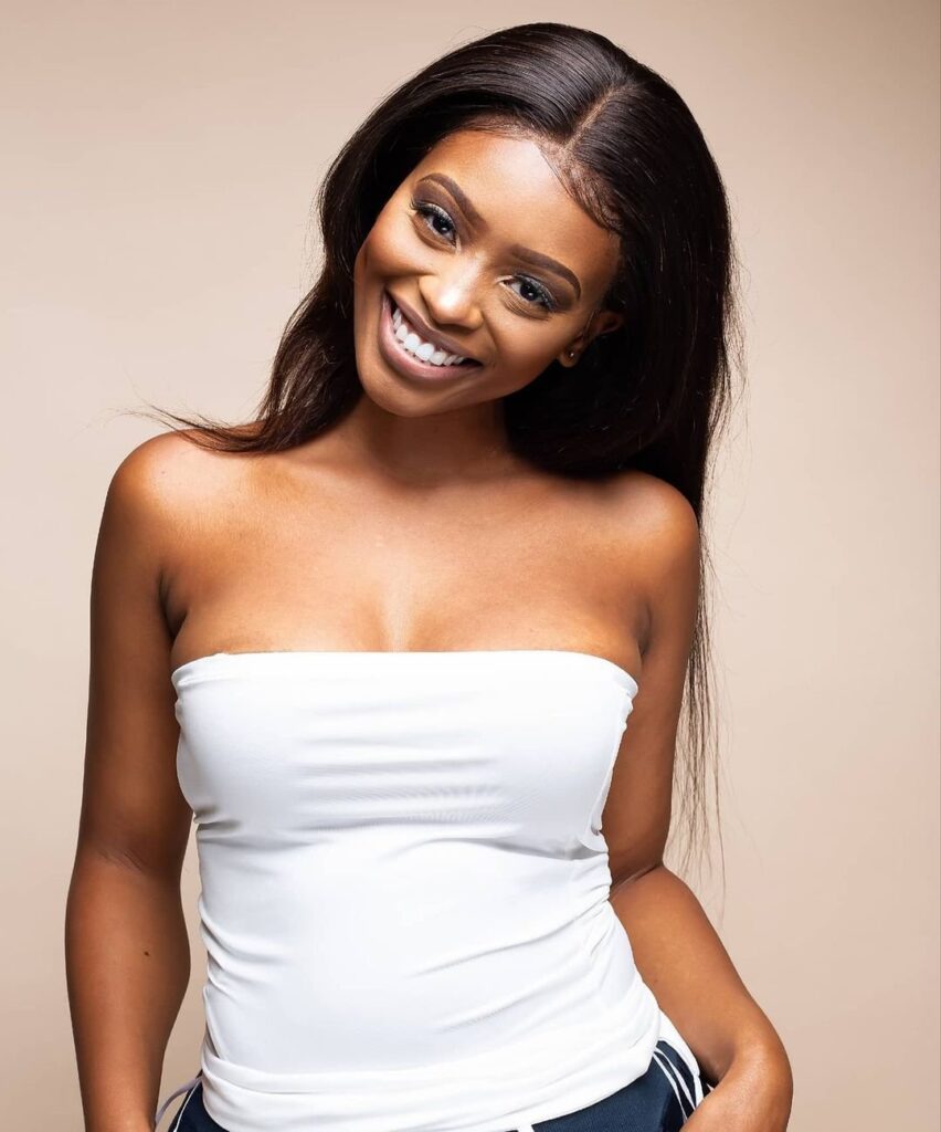 Vuyiseka Cawe biography - Southern African Celebs