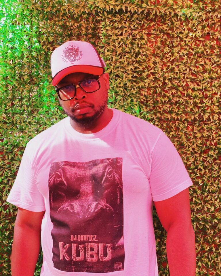 8 South African celebs who passed away in 2022. - Southern African Celebs