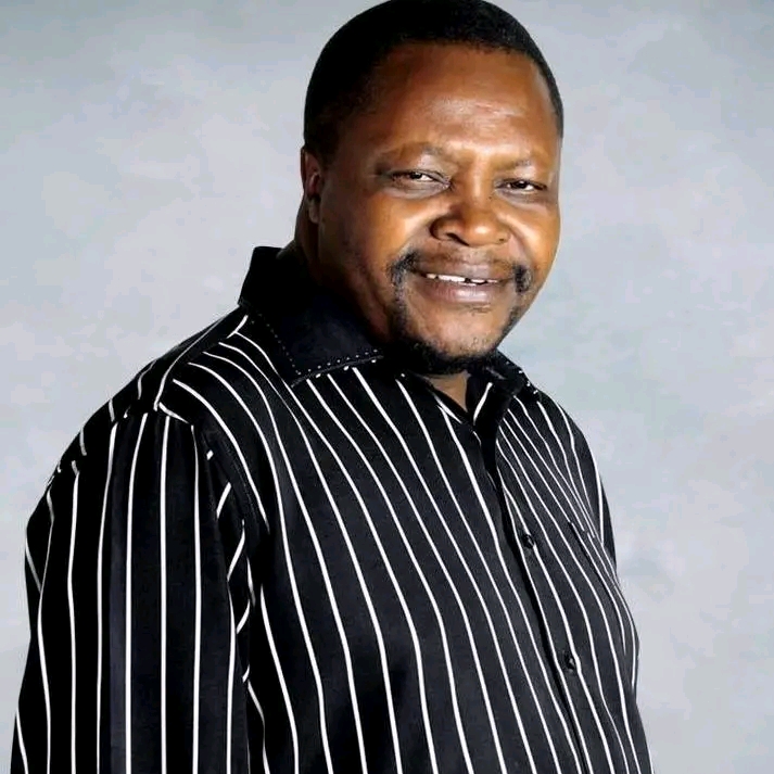 Meet Siphiwe Nkosi from The Black door - Southern African Celebs