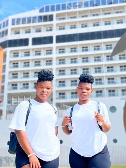 7 musicians with twins, fraternal and identical ones - Southern African ...