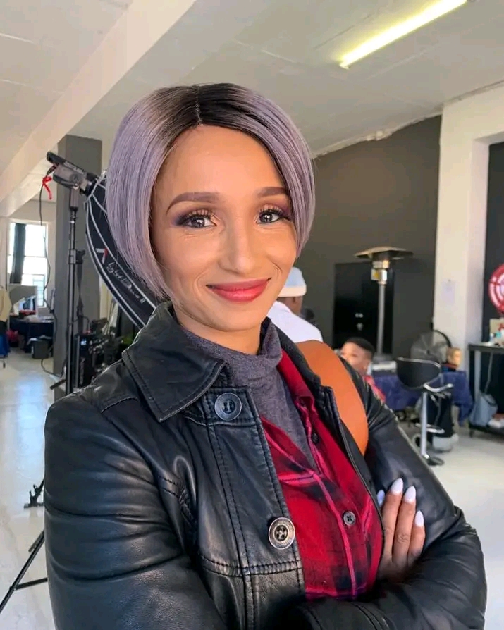 Samela Tyelbooi Biography, education, career, Personal, Networth ...