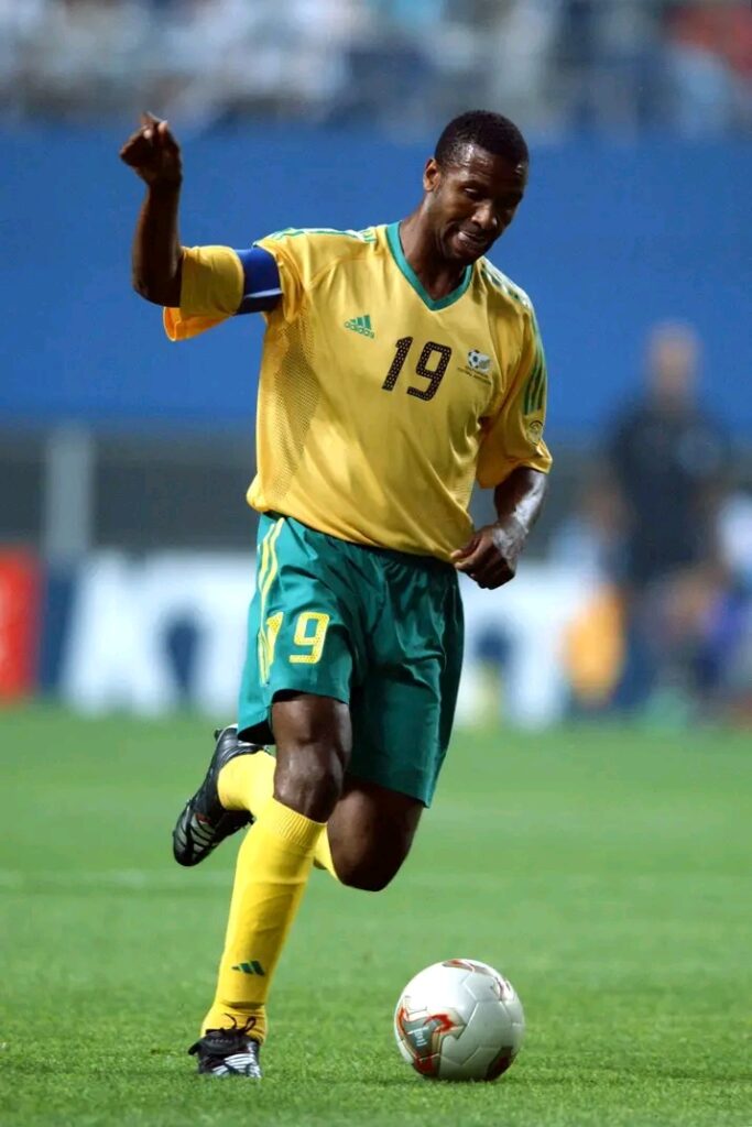 Lucas Radebe Biography, age, education, career, wife and Children ...