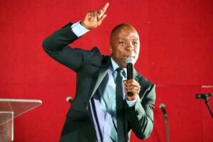 Who exactly is Kabelo Mabalane full Bio, age, education, Music career ...