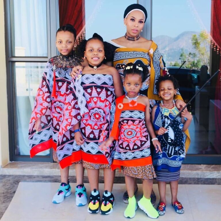 16 Wives of King Mswati III and their ages - Southern African Celebs